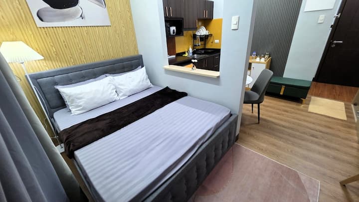 Posh Stamford Mckinley Hill Studio At Bgc - Taguig