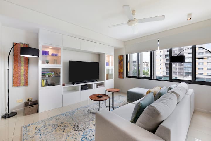 Lagoon Panorama—relaxed Waterfront Escape Near Cbd - Darwin