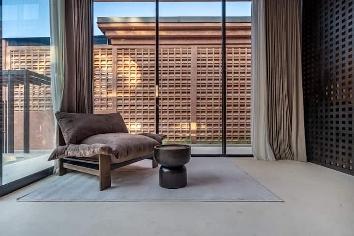 Serene 1br Stay In Ungasan - Perfect For Couples! - Indonesia