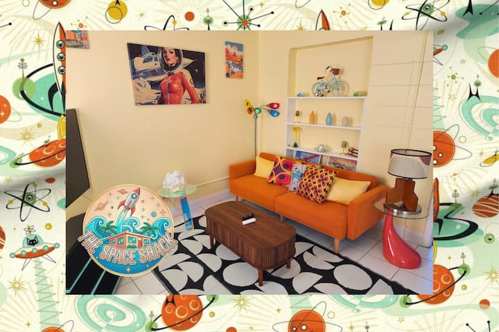 The Space Shack 1 Block To Beach - Cape Canaveral, FL