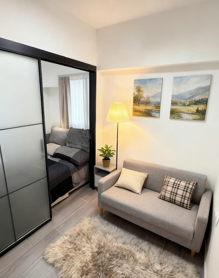 香港中心地區，油尖旺區，非常近迪士尼以及香港其他區，離地鐵站只需要2分鐘，房間溫馨全新裝修 乾淨 - Hong Kong