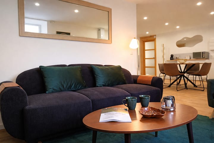 Grand T2 Chic 55 M² - Hyper Centre - Tout à Pied - Lac de Guéry