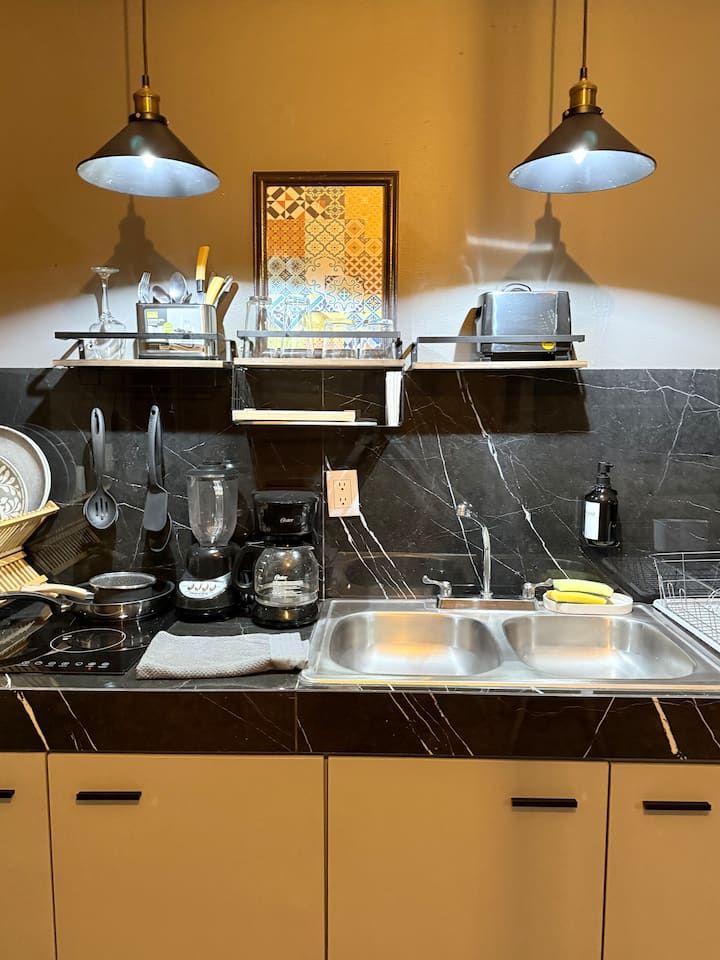 Departamento Céntrico 9, A/c, Estacionamiento - Colima