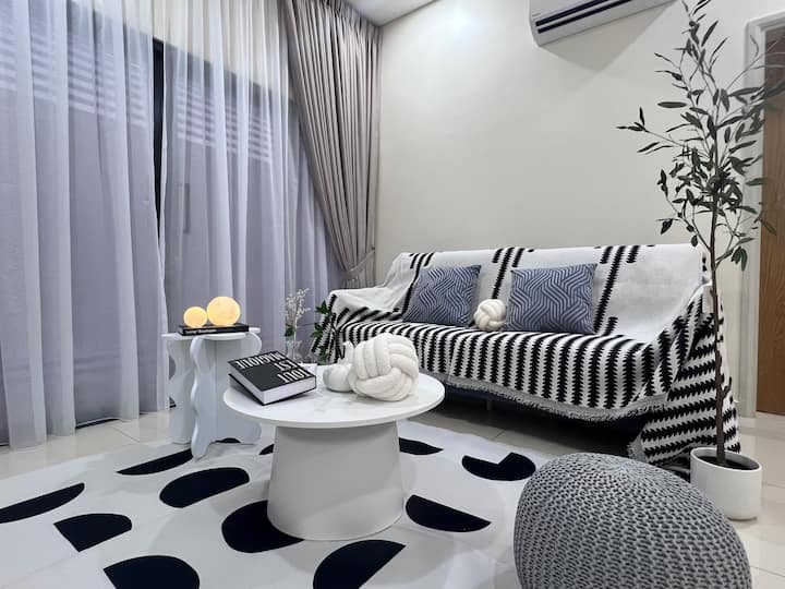4-6pax Desa Parkcity Cozy Familysuite - Sungai Buloh