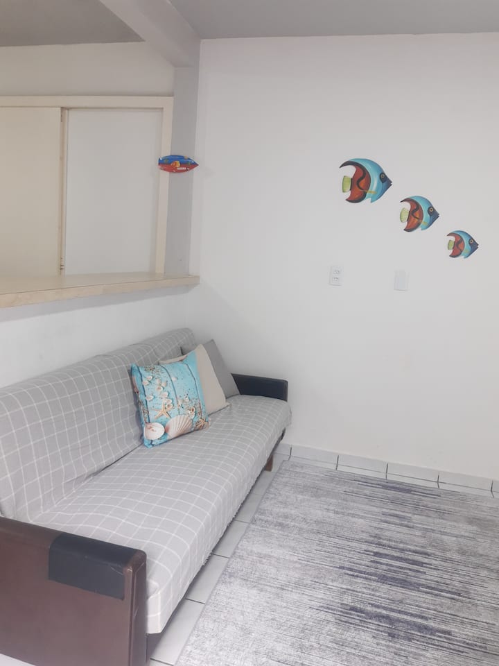 Apartamento Mensal Canasvieiras A 4 Quadras Do Mar - Florianópolis