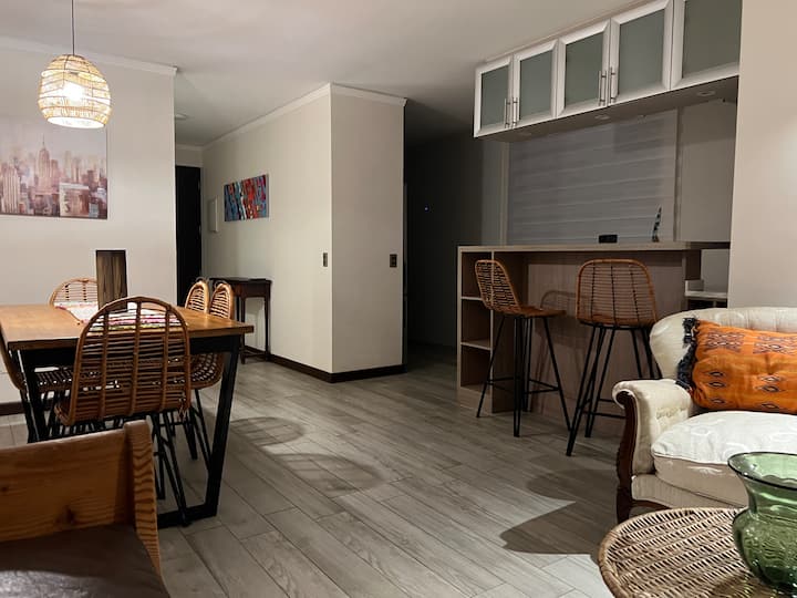 Luminoso Y Cómodo Departamento Familiar - Viña del Mar