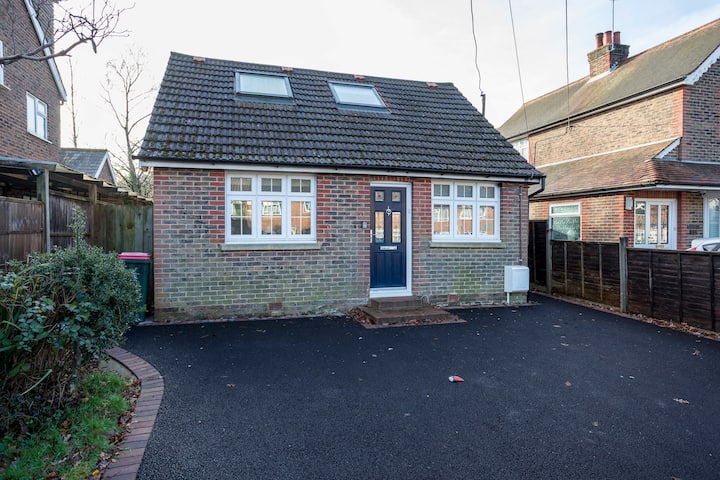 Woodfield 3br Bungalow Crawley Gatwick Wifi - Crawley