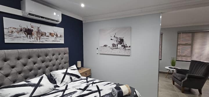 Nguni Self-catering Is A Cozy Apartment. - Kimberley