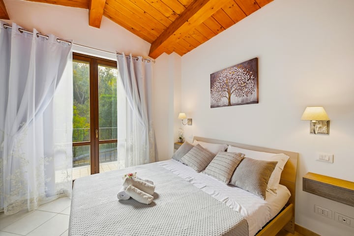 Guesthost - Casa Delle Vacanze - Assisi