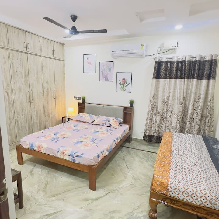 Perfect 1 Bhk For Small Family / Group - India