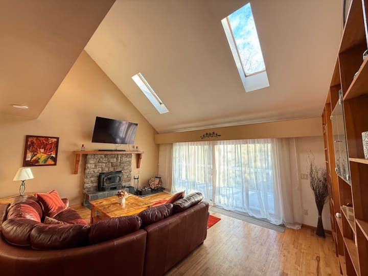 Waterville Estate Chalet. Access To Pool, Hot Tub - Campton, NH