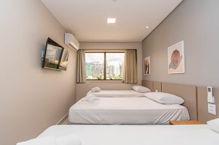 Apartamento 2 Quartos Com Ar, Cozinha E Piscina - Brasília