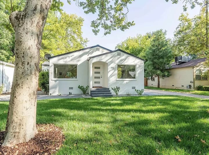 Loma St Oasis - Redding, CA