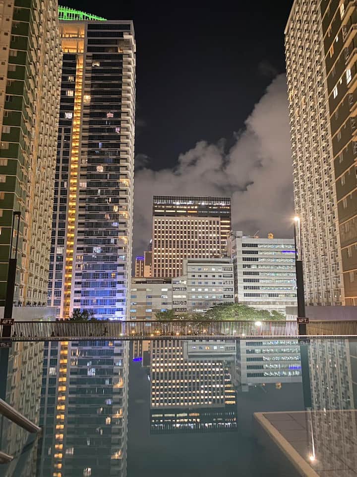 Luxury Haven In Cebu It Park — Avida Towers Riala - Lahug