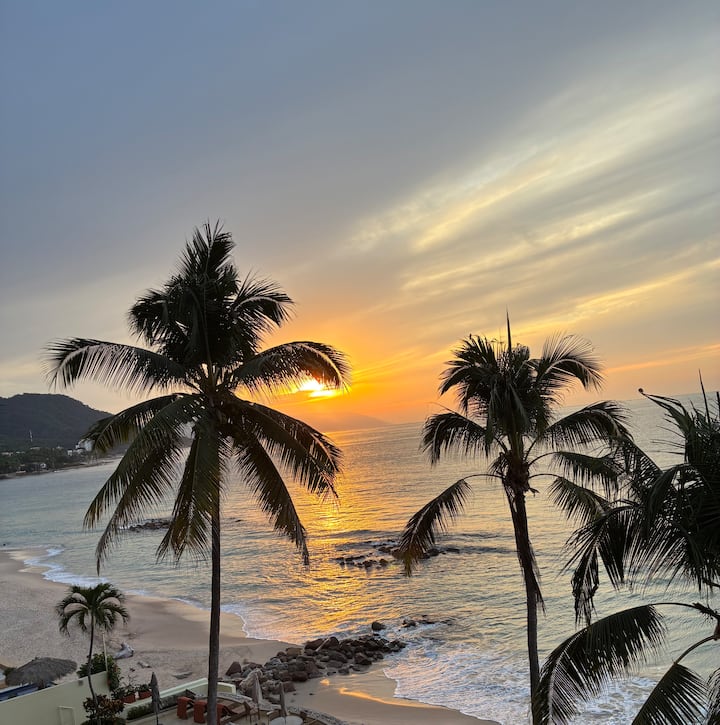 Beachfront Paradise In Puerto Vallarta - Mexico