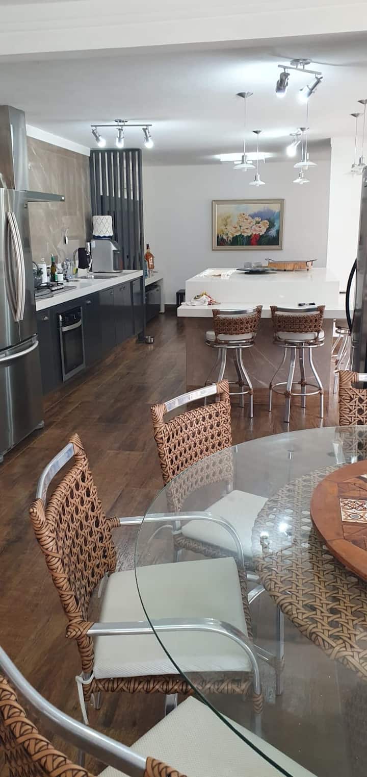 A Villa Verano - Chacara Praia Dos Namorados - Americana