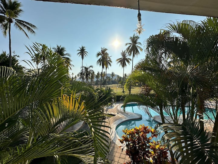 Lindo Departamento En La Zona Del Campo De Golf - Zihuatanejo