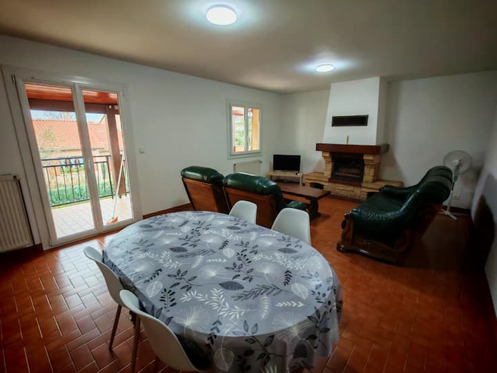 Maison 3 Chambres - Proche Eurexpo & Aéroport - Chassieu