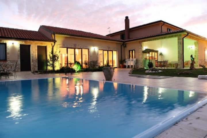 Mini Appartamenti Indipendenti In Agriturismo - Piano Battaglia