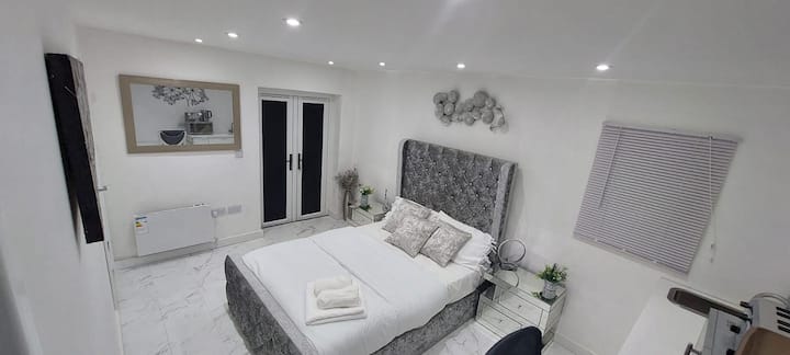 Modern Studio Near Warner Bros Studio Free Parking - Saint Albans