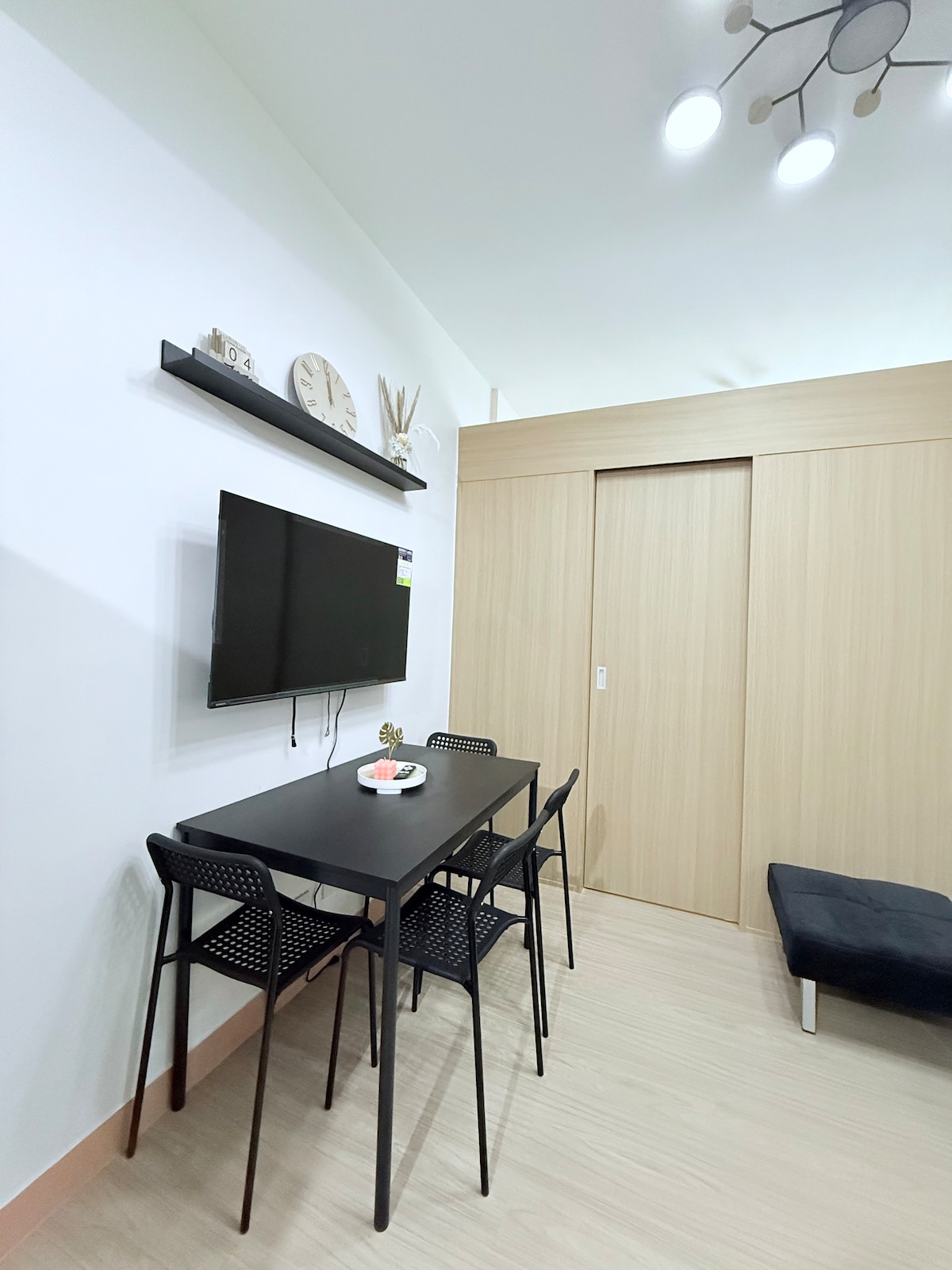 Your Gateway Place at Trees Residences by The Hive - Flats for Rent in Quezon City, Metro Manila ...
