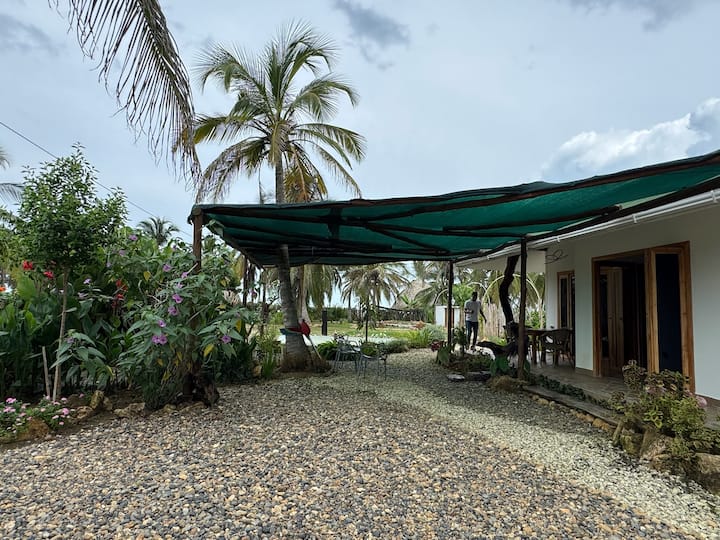 Casa Zaceto
Las Flores - Puerto Escondido