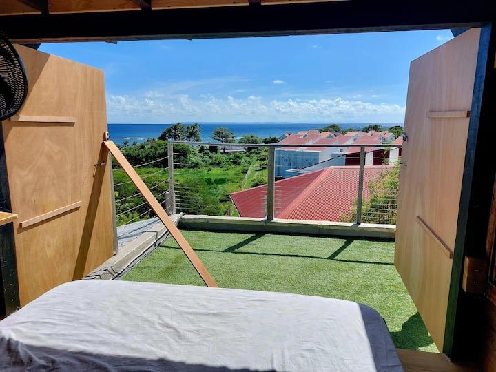 Cabane Sur Rooftop Et Appartement Bateau Pirate - Guadalupe