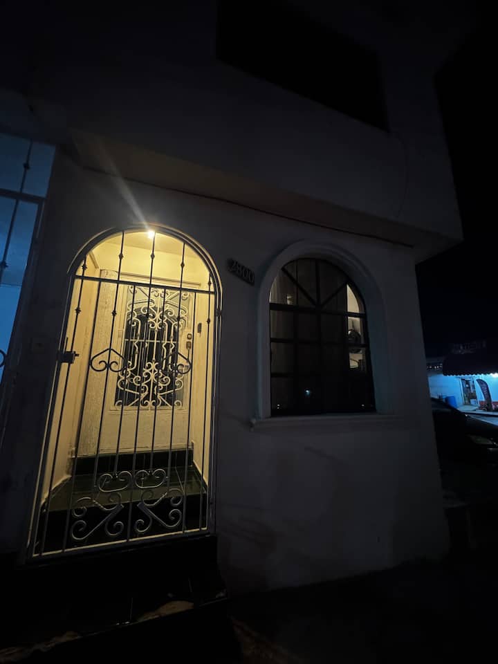 Hospedaje Para 7 | Bbva, Fundidora Y Domo - 구아델로프