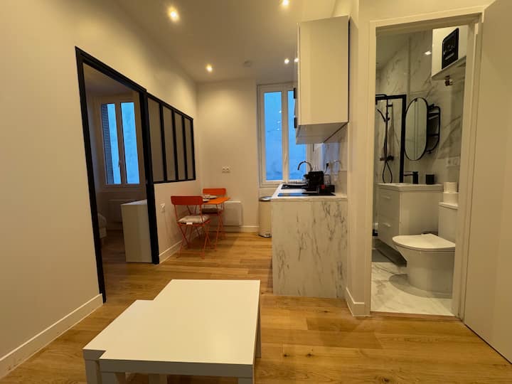 Studio Moderne Et Cosy - 4 Personnes Villeurbanne - Villeurbanne