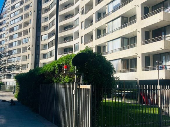 Appartement à 1 pâté de maisons de la plage 2D/2B + Parking ...