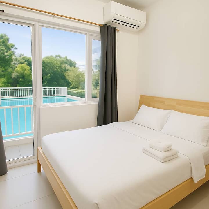 Smdc Breeze | Poolside Retreat - Manila