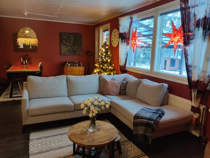 Omakotitalo Luonnon Lähellä, Rauhallinen Alue - Rovaniemi