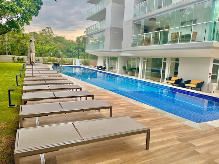 Condomínio Novo Em Riviera (Maravilhoso!) - Bertioga