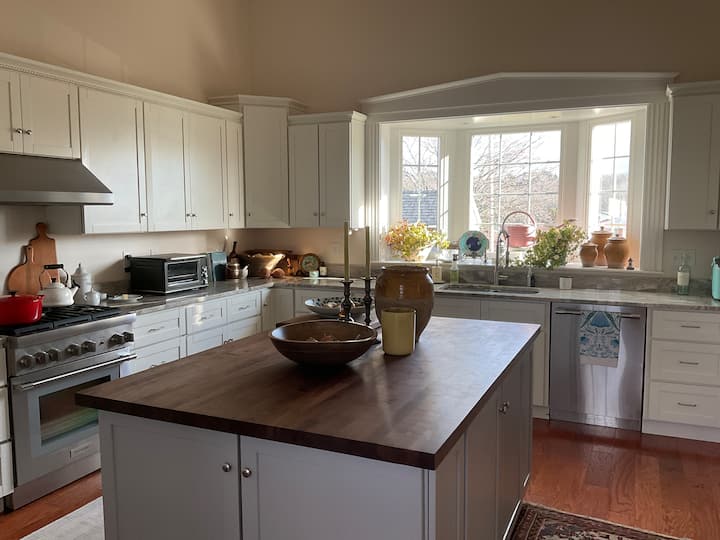 “Sagie”-a Sage Green Midcoast Healing Destination. - Rockland, ME