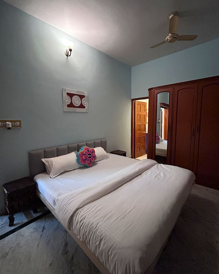 Saaz-the Pitara | Royal Couple Stay W/ Pvt Balcony - Bhopal