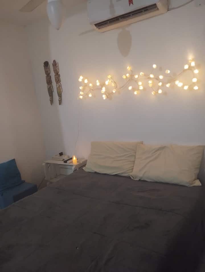 Kitnet Na Barra Da Lagoa Pertinho Da Praia - Ubatuba