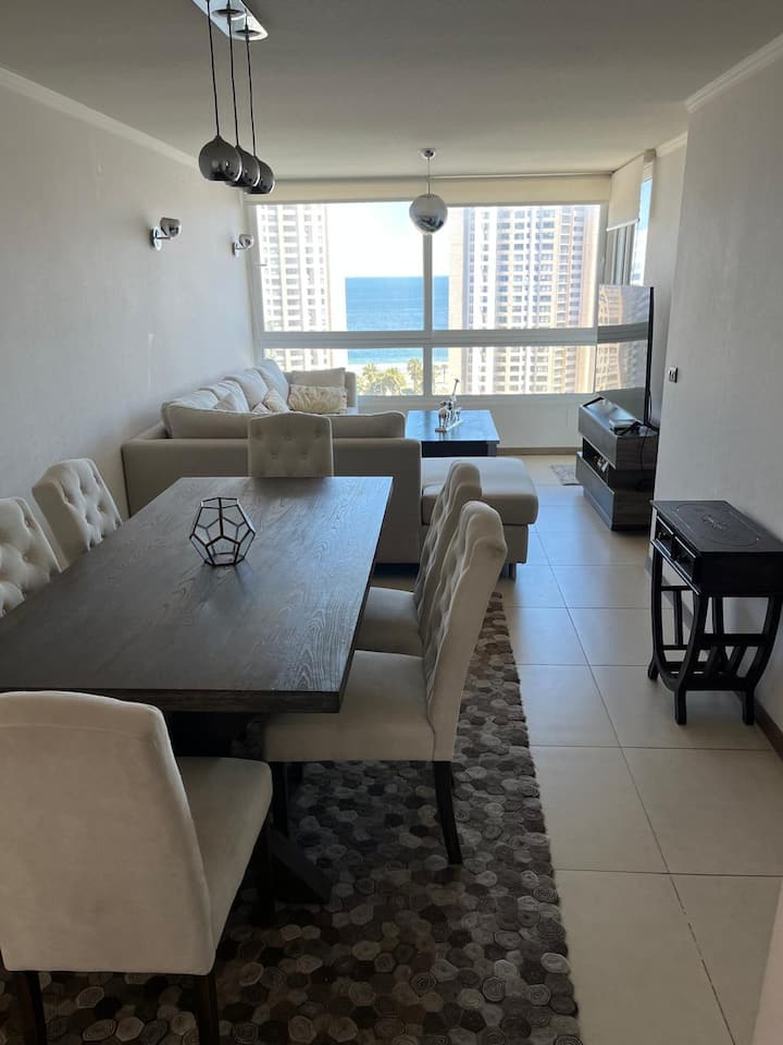 Amplio Departamento Con Vista Al Mar, Cerca Casino - La Serena