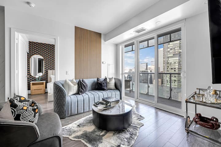 Boutique 2bedroom + Office With Cn Tower View! - Toronto