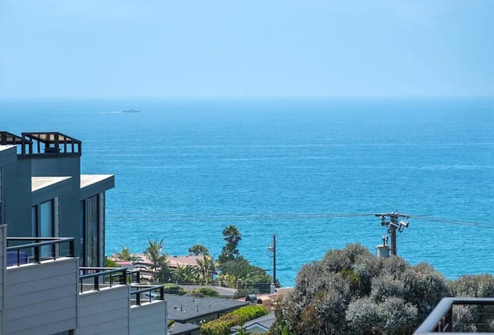 Coastal Leaving Redondo Beach - Redondo Beach, CA