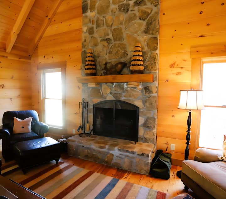 Luxury Cloudland Cabin-scenicviews/20 Acres Trails - Mentone, AL