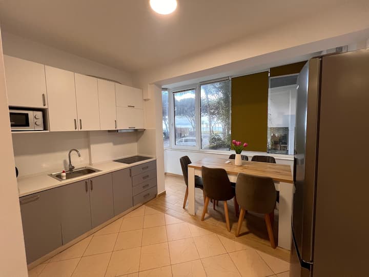 "Apartment By The Beach" By Adriatic Living - Qerret