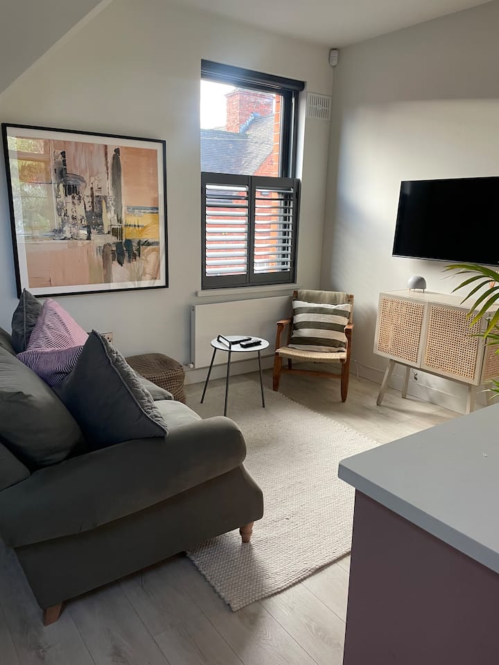 Stylish And Cosy Donnybrook 2-bedroom Home - Dún Laoghaire