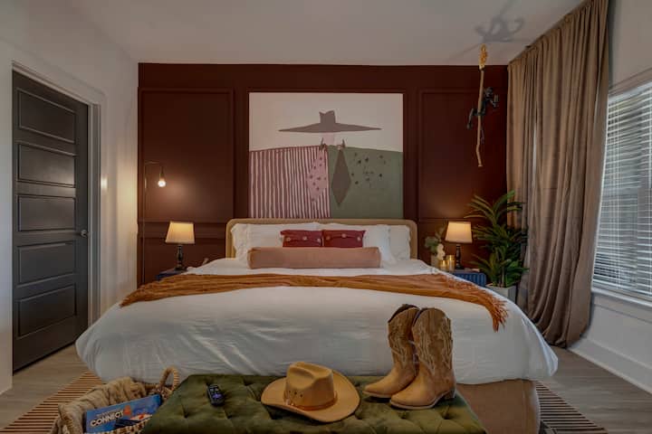 Family Suite Near Universal - Frisco, TX