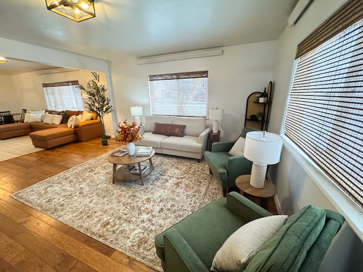 Mountain Cottage On The Corner - Afton, WY