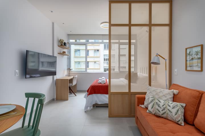 Curtaarpoador: Studio Com Vista Lateral Para O Mar - Ipanema