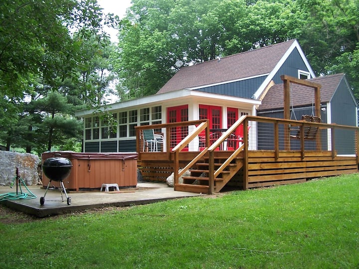 The Jive A Riverfront, Large Private Property! - Luray, VA