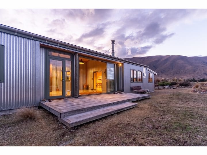 The Tin Shed Alpine Getaway Under Dark Sky Reserve - Lake Ōhau