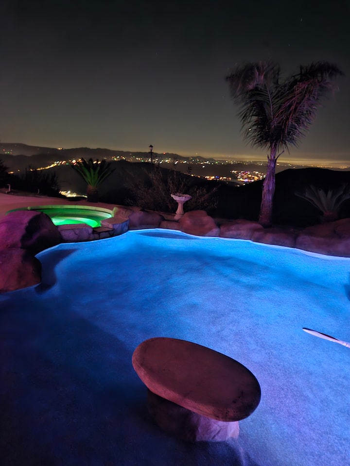 Sitting Rock Resort - Lake Elsinore, CA