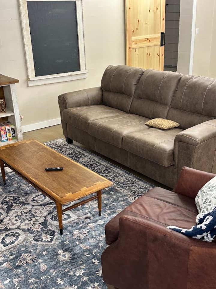 The Muddy River Inn, Come Visit Historic Mcgregor - Prairie du Chien, WI