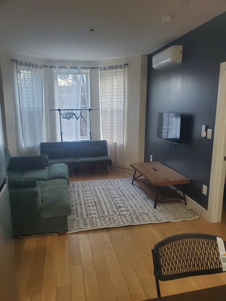 City Vibes - Hoboken, NJ